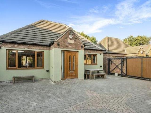 3 Bedroom Detached Bungalow For Sale In Rossington