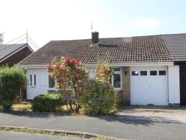 3 bedroom detached bungalow for sale in Richmond Drive, Lymm, WA13