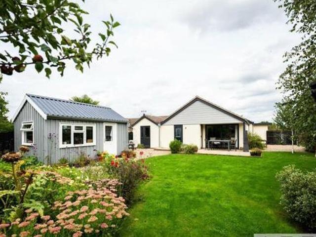 3 Bedroom Detached Bungalow For Sale In Rumburgh