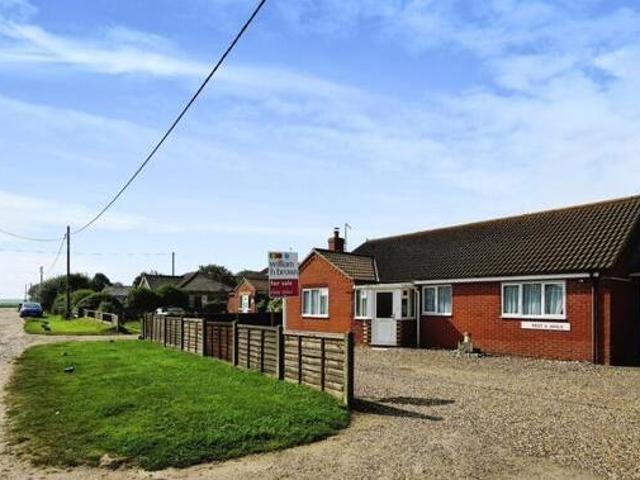 3 Bedroom Detached Bungalow For Sale In Walcott