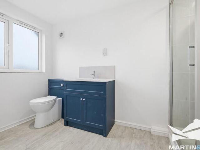 3 bedroom detached bungalow for sale in Wallace Crescent, Chelmsford, CM2
