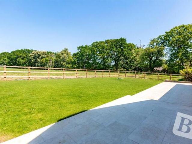 3 bedroom detached bungalow for sale in Weald Park Way, South Weald, Brentwood, Essex, CM14