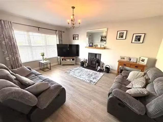 3 Bedroom Detached Bungalow For Sale In Whispering Pines, Lima.