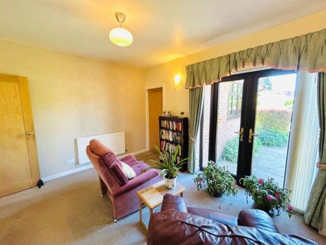 3 bedroom detached bungalow for sale in Willow Close, Lymm, WA13