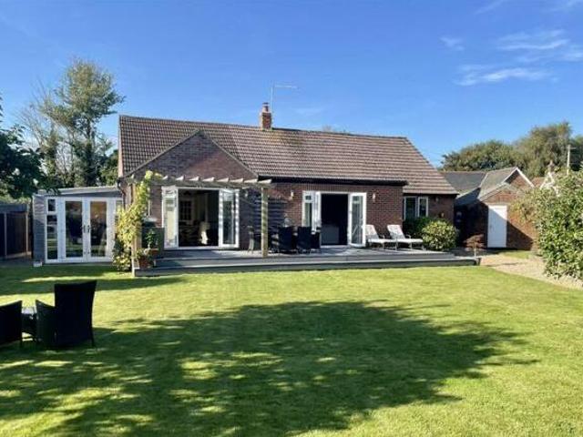 3 Bedroom Detached Bungalow For Sale In Winterborne Kingston