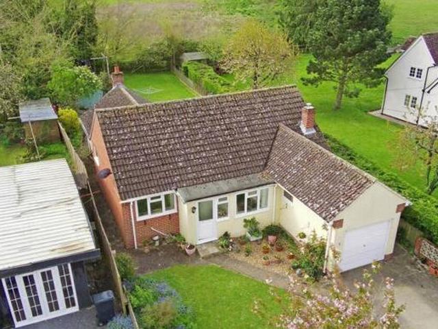 3 Bedroom Detached Bungalow For Sale In Toppesfield, Halstead