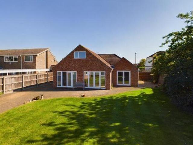 3 Bedroom Detached Bungalow For Sale In Tetney