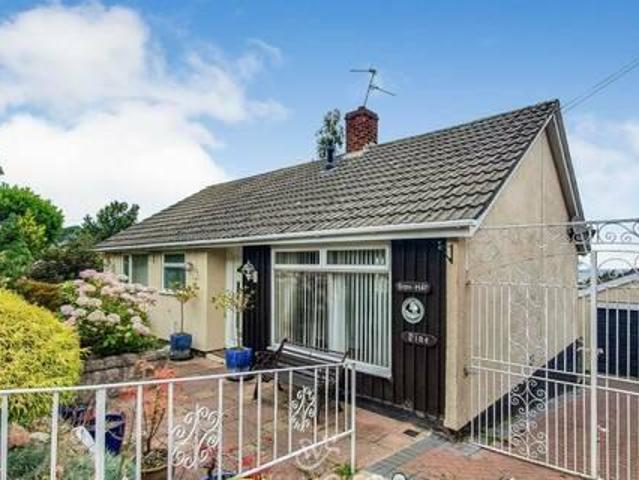 3 bedroom detached bungalow for sale in The Ridgeway Holywell CH8