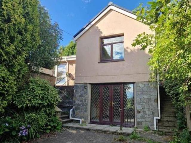3 Bedroom Detached Bungalow For Sale In Tregaron