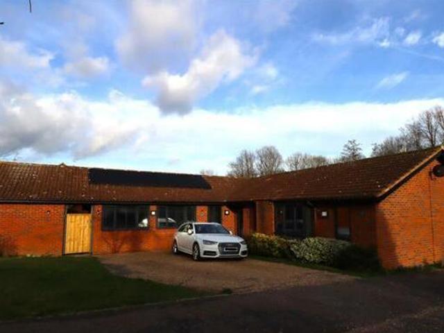 3 Bedroom Detached Bungalow For Sale In Two Mile Ash3