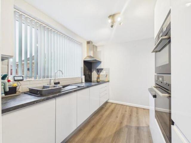 3 bedroom detached bungalow for sale in Vauxhall Road, Bracebridge Heath, Lincoln, LN4