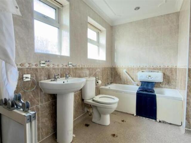 3 bedroom detached bungalow for sale in Valence Road, Orton Waterville, Peterborough, PE2