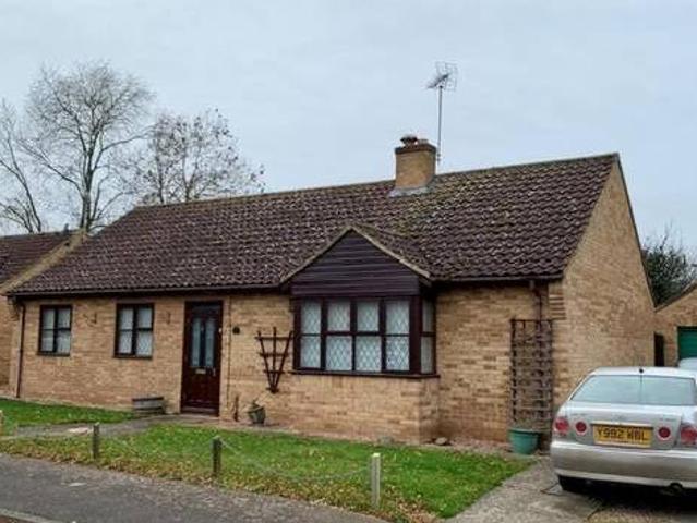 3 bedroom detached bungalow for sale in Vincent Close Feltwell IP26