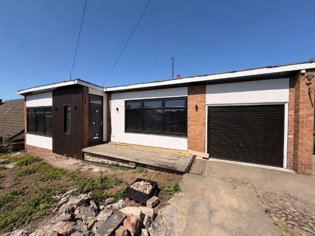 3 bedroom detached bungalow to rent