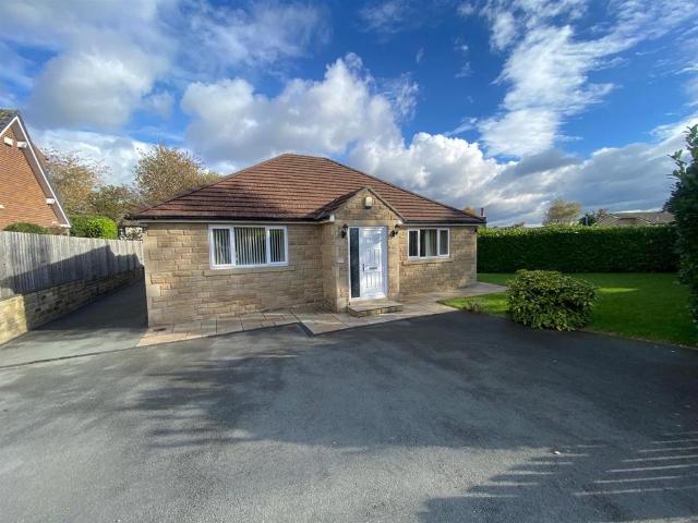 3 bedroom detached bungalow to rent