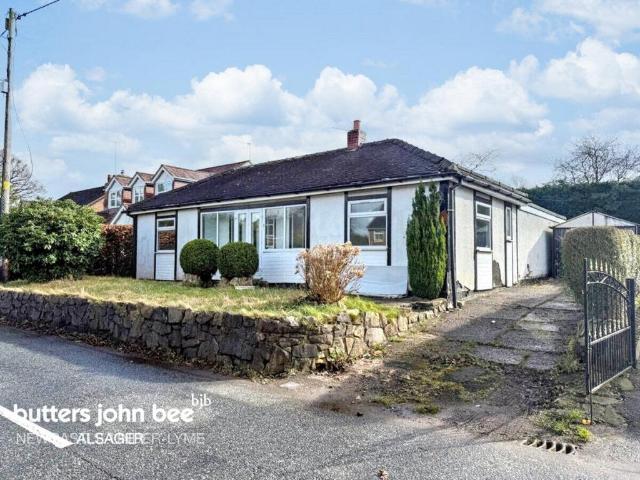 3 bedroom detached bungalow to rent