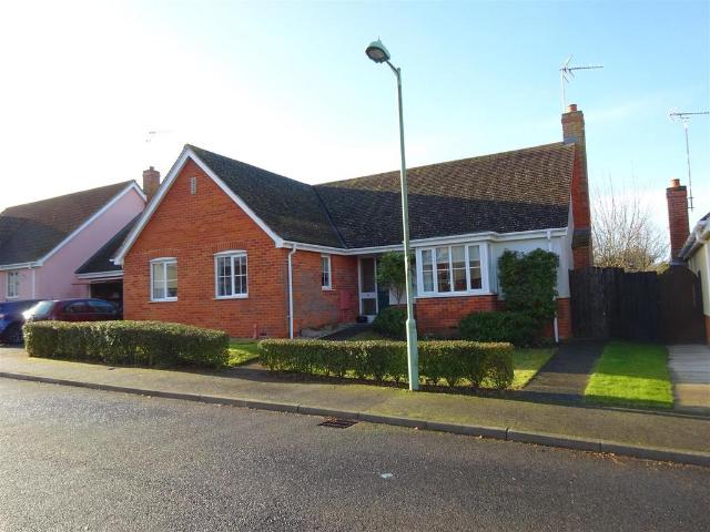 3 bedroom detached bungalow to rent
