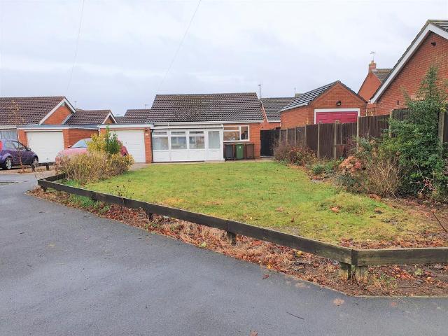 3 bedroom detached bungalow to rent