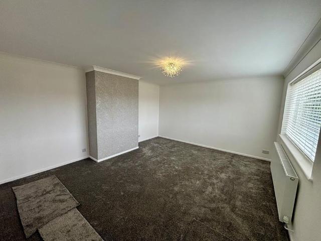 3 bedroom detached bungalow to rent