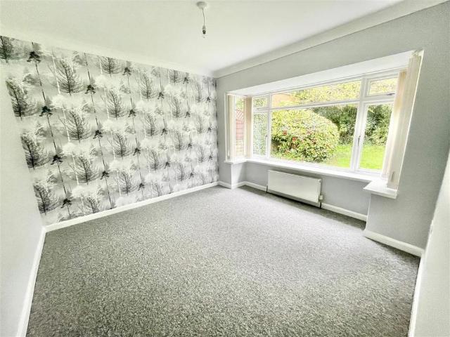 3 bedroom detached bungalow to rent