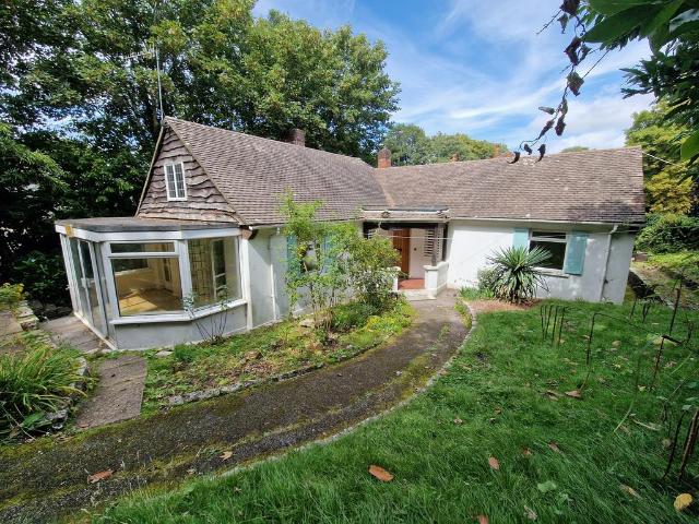 3 bedroom detached bungalow to rent