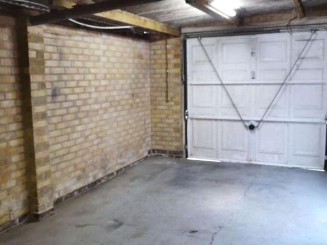 3 bedroom detached bungalow to rent
