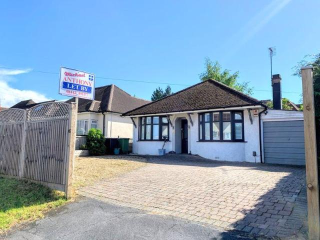 3 bedroom detached bungalow to rent