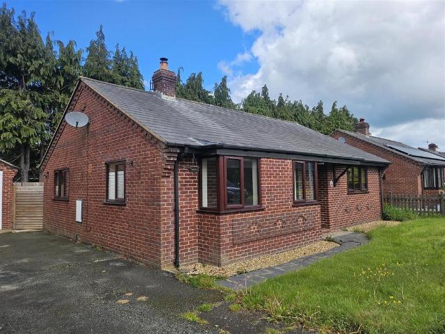 3 bedroom detached bungalow to rent
