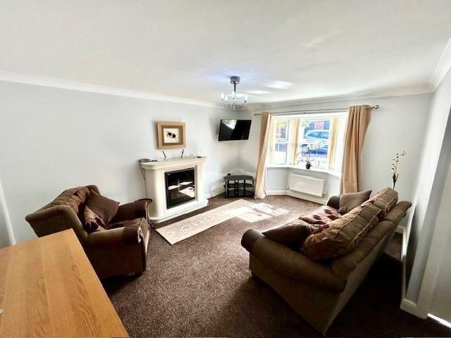 3 bedroom detached bungalow to rent