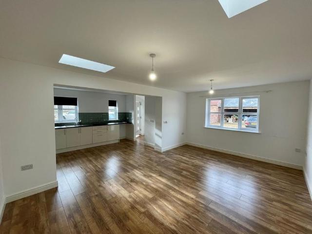 3 bedroom detached bungalow to rent