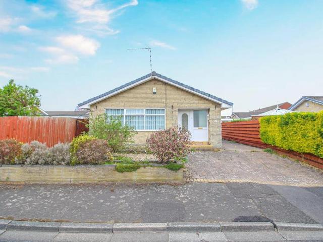 3 bedroom detached bungalow to rent
