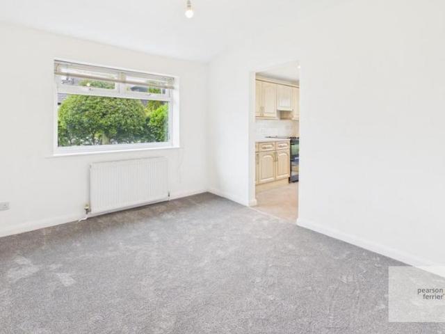 3 bedroom detached bungalow to rent
