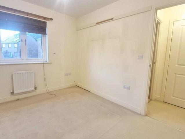 3 bedroom detached bungalow to rent