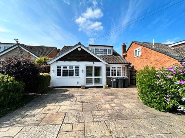 3 Bedroom Detached Bungalow To Rent In Dunchurch Crescent, Sutton Coldfield B73