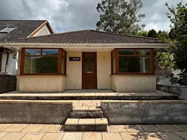 3 Bedroom Detached Bungalow To Rent In Efail Fach, Pontrhydyfen, SA12