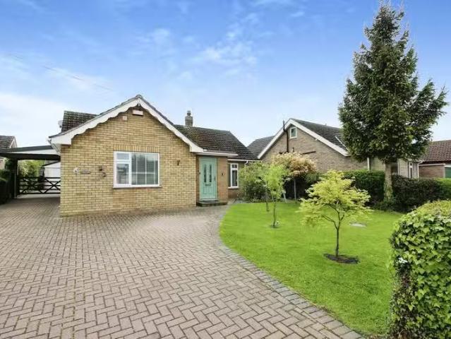 3 bedroom Detached Bungalow to rent, Nurses Lane, Skellingthor.