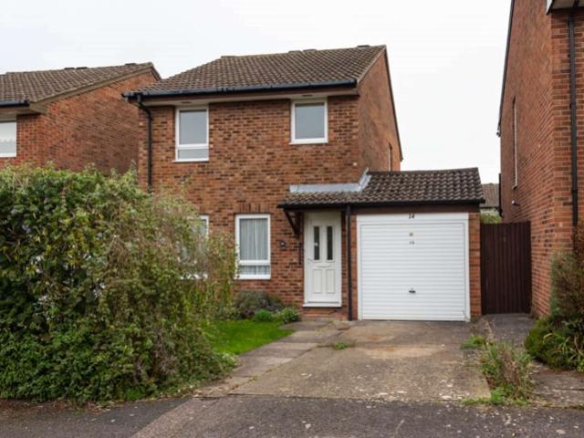 3 bedroom Detached for rent in Hayes Close, Marston, Oxford, OX3