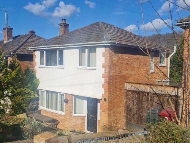 3 Bedroom Detached House