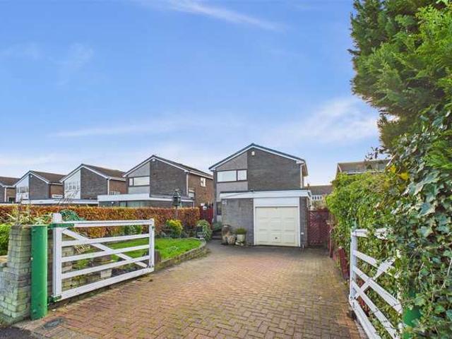 3 Bedroom Detached House