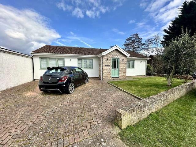 3 Bedroom Detached House