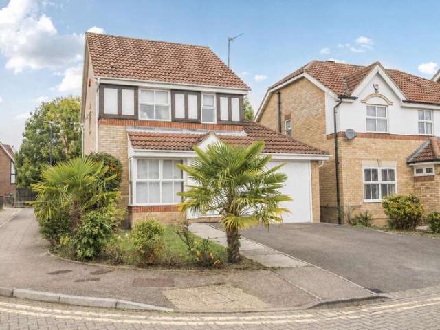 3 Bedroom Detached House