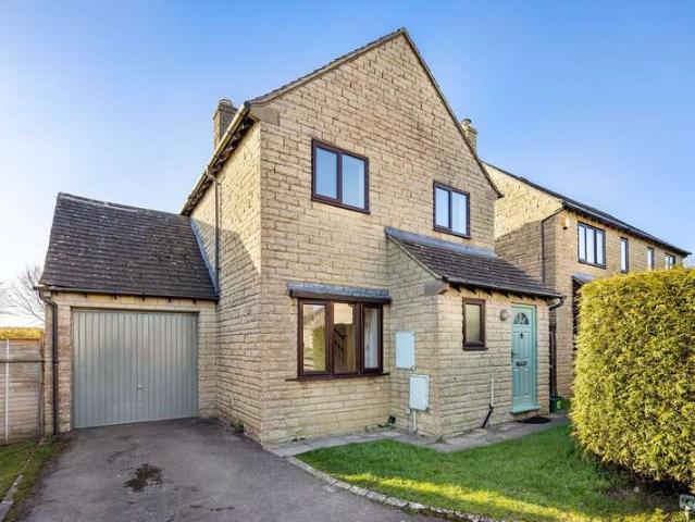 3 Bedroom Detached House