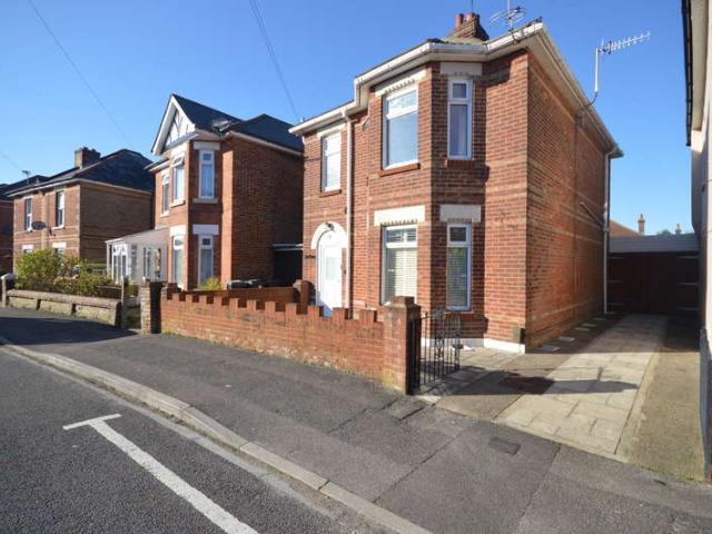 3 Bedroom Detached House
