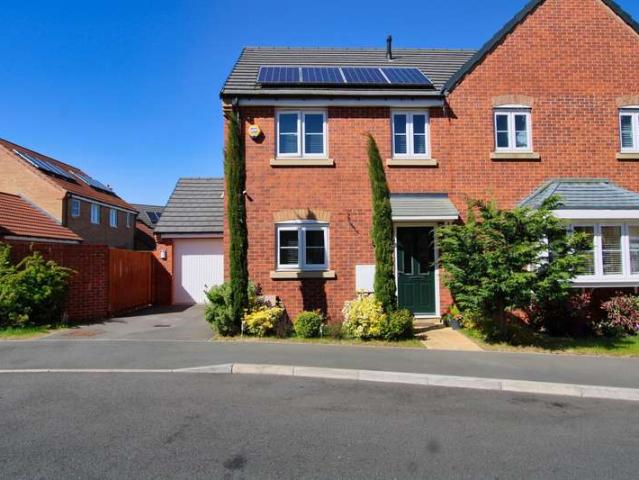 3 Bedroom Detached House