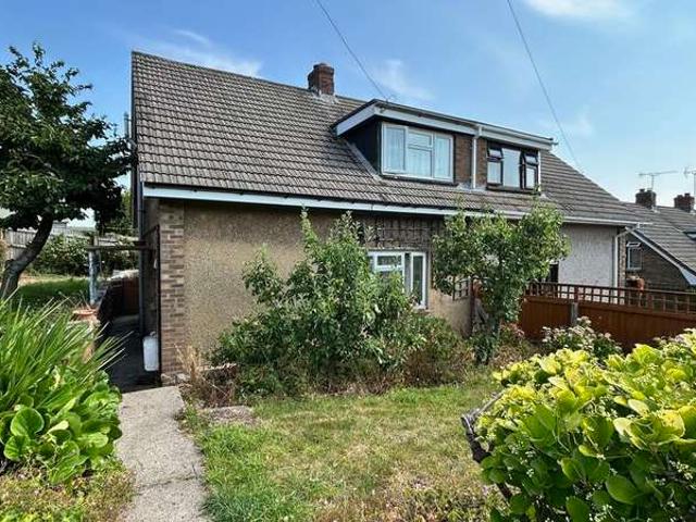 3 Bedroom Detached House