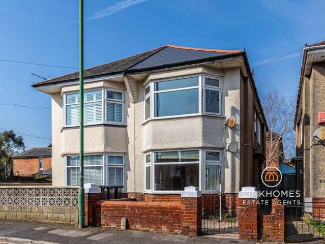 3 Bedroom Detached House