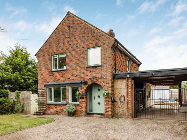 3 Bedroom Detached House