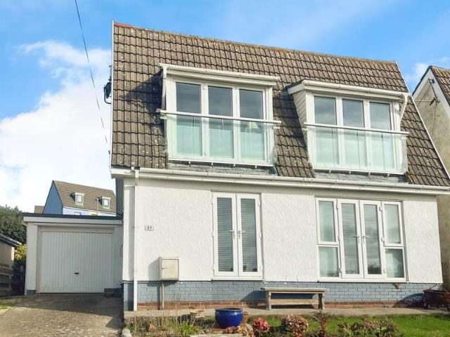 3 Bedroom Detached House