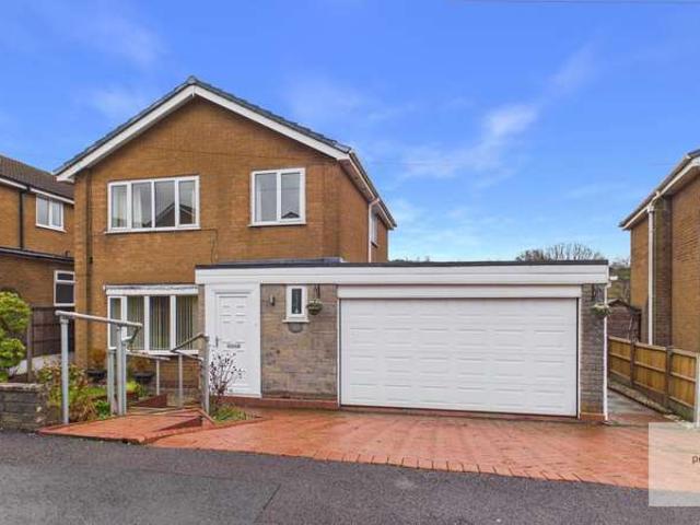 3 Bedroom Detached House