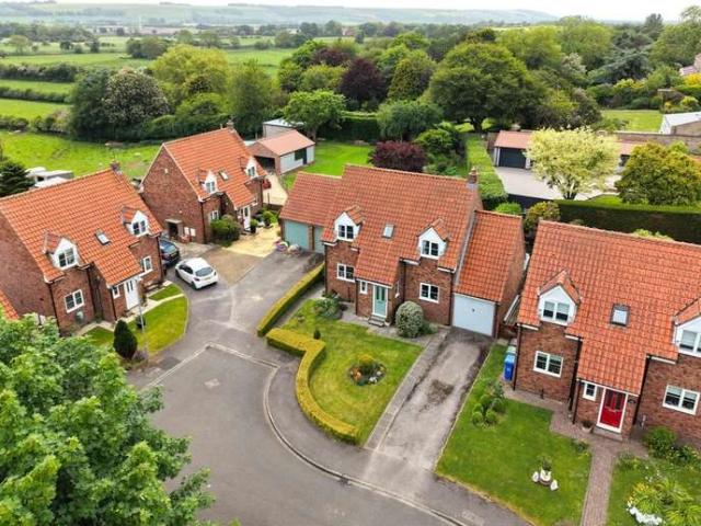 3 Bedroom Detached House